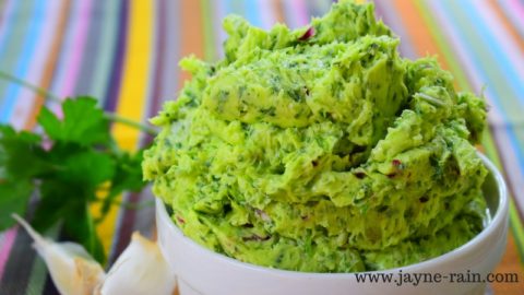 Garlic Parsley Butter (Herb-infused butter) - Jayne Rain